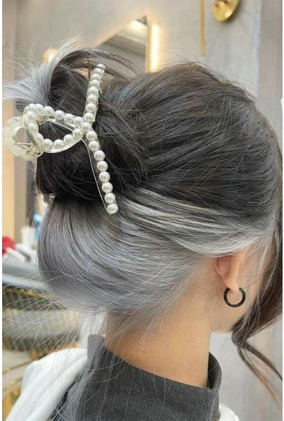 Kadın Lüx Incili Mandal Toka Saç Tokası Kadın Lüx Incili Mandal Toka Saç Tokası