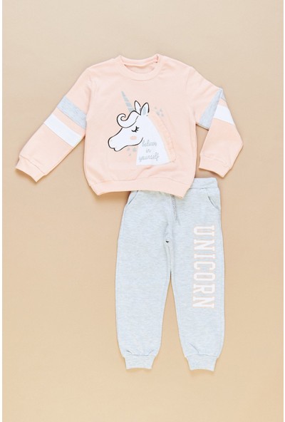 FullaModa Unicorn Baskılı Paçası Lastikli Çocuk Jogger Eşofman Takımı FullaModa Unicorn Baskılı Paçası Lastikli Çocuk Jogger Eşofman Takımı