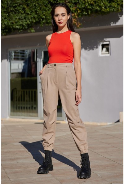 Lars Butik Kadın Bej Rengi Beli Lastikli Paça Detaylı Keten Jogger Pantolon