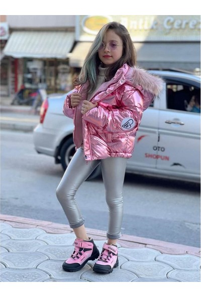 Quzucuk Kids Kız Çocuk Kışlık Parlak Pembe Şişme Mont Quzucuk Kids Kız Çocuk Kışlık Parlak Pembe Şişme Mont