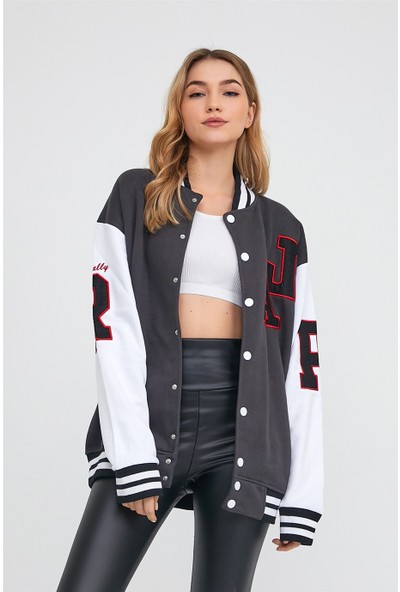 Tarz Cool Antrasit-Beyaz Kadın Nakış Detaylı Kolej SWEATSHIRT-KLJJCCKTR02S