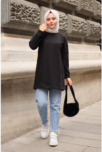 Düşük Omuzlu Sweatshirt