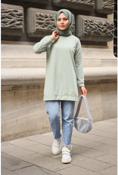 Düşük Omuzlu Sweatshirt