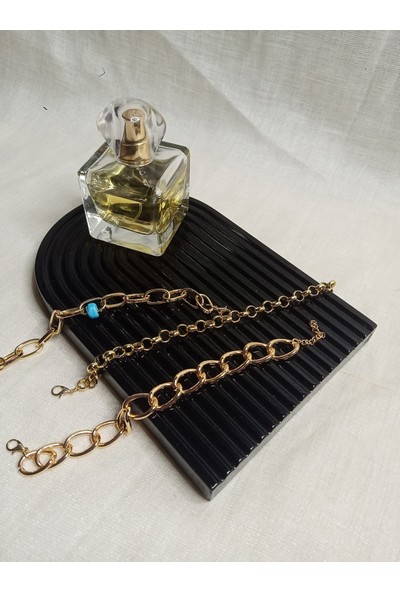 Ciciler Siyah Ahşap Oymalı Yarım Gökkuşağı Renkli Dekor ve Sunum Tepsisi Ciciler Siyah Ahşap Oymalı Yarım Gökkuşağı Renkli Dekor ve Sunum Tepsisi