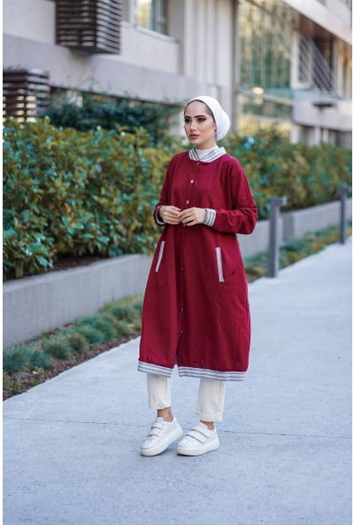 Burcu Tesettür Önden Çıtçıtlı Kısa Tesettür Kap BGF7255 Bordo