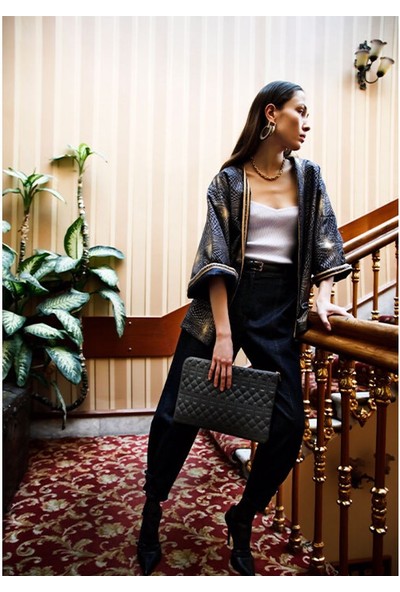 Mutlu Mikrop Gri Tablet Clutch