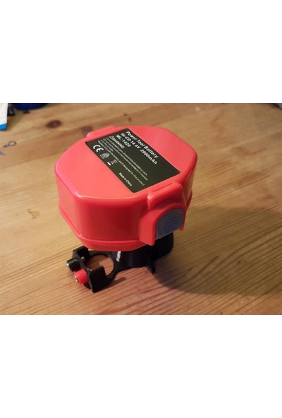 Aldım Geldi Makita 1220 Batarya Şarj Cihazı / Powerbank - Makita 1220 Akku Ladeherfer / Powerbank Plastik Aparat Aldım Geldi Makita 1220 Batarya Şarj Cihazı / Powerbank - Makita 1220 Akku Ladeherfer / Powerbank Plastik Aparat