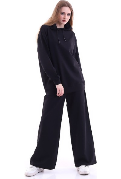 Kadın Siyah Bol Paça Eşofman Takım (Büyük Beden Aralığı) Kadın Siyah Bol Paça Eşofman Takım (Büyük Beden Aralığı)