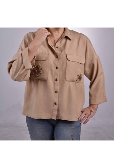 Zelice Boncuk Işlemeli Açık Kahverengi Gömlek