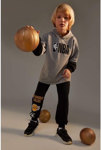 DeFacto Erkek Çocuk NBA Lisanslı Regular Fit Jogger Eşofman Alt X1051A622SP