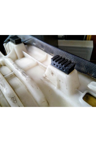 Aldım Geldi Suzuki Dl 650 V-Strom Koltuk Kauçuk Spacer Plastik Aparat Aldım Geldi Suzuki Dl 650 V-Strom Koltuk Kauçuk Spacer Plastik Aparat