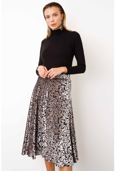 Ekol Desenli Kadife Etek