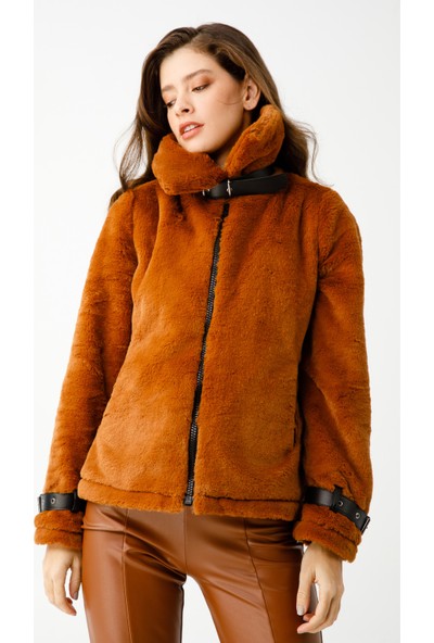 Ekol Yakalı Peluş Kaban