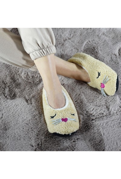 Odesa Ayakkabı Kadın Emojili Peluş Ev Babeti Odesa Ayakkabı Kadın Emojili Peluş Ev Babeti