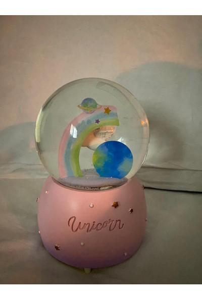 CD Unicorn Işıklı ve Sesli Kar Küresi CD Unicorn Işıklı ve Sesli Kar Küresi