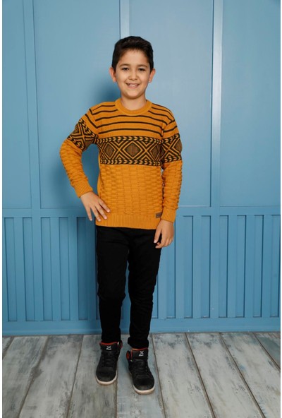 Gimer Avm Çizgili Desenli Triko Kazak Gimer Avm Çizgili Desenli Triko Kazak