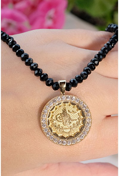 Aytek Gold Tuğralı Safir Taşlı Kolye Aytek Gold Tuğralı Safir Taşlı Kolye