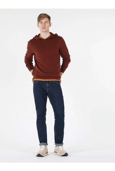 Colin's Turuncu Erkek Kazak