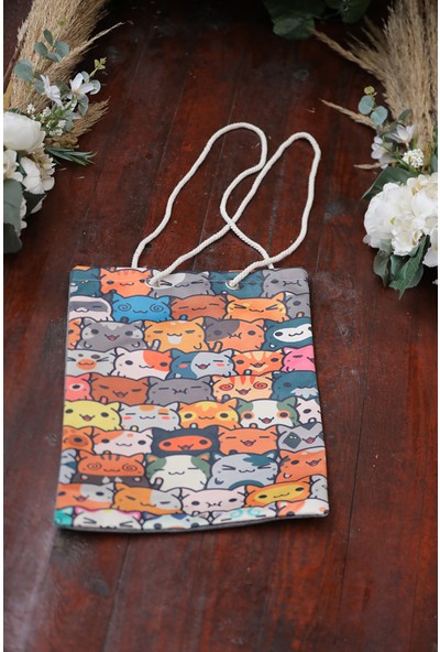 Loryen Kedigiller <3 Raşel Kumaş - Urgan Askılıklı 1. Kalite Omuz Çantası Loryen Kedigiller <3 Raşel Kumaş - Urgan Askılıklı 1. Kalite Omuz Çantası