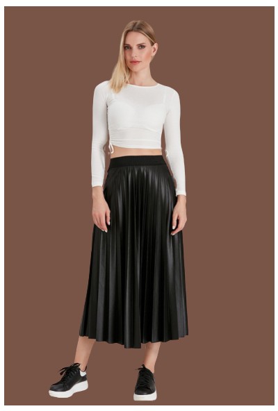 My Üçöz Kadın Siyah Deri Görünümlü Pileli Etek