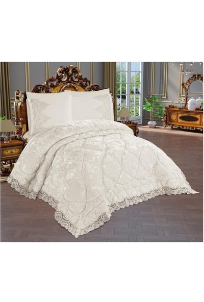 Belenay Kadife Yorgan Seti Çift Kişilik Ayzer Krem Belenay Kadife Yorgan Seti Çift Kişilik Ayzer Krem