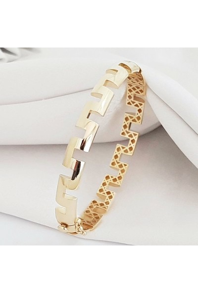 Altın Plaza Versace Desenli Kalın Kelepçe Altın Bileklik FB02464