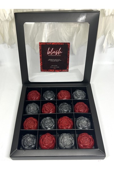 Natuur Collection 1881 Blush Black&red Blooming Rose Yoğun Kokulu Hediye Premium Kalite Gül Sabunu 16LI Natuur Collection 1881 Blush Black&red Blooming Rose Yoğun Kokulu Hediye Premium Kalite Gül Sabunu 16LI