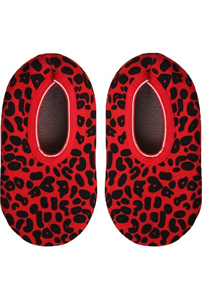 2'li Kırmızı Eğlenceli Desenli Peluş Altı Kaymaz Çocuk Ev Patiği 6-8 Yaş 2'li Kırmızı Eğlenceli Desenli Peluş Altı Kaymaz Çocuk Ev Patiği 6-8 Yaş
