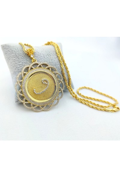 Ey Fashion Zirkon Taşlı Vav Altın Kaplama Kolye Ey Fashion Zirkon Taşlı Vav Altın Kaplama Kolye