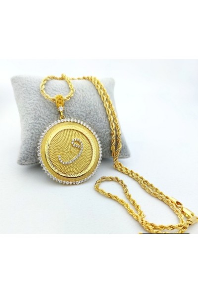Ey Fashion Zirkon Taşlı Yuvarlak Vav Altın Kaplama Kolye Ey Fashion Zirkon Taşlı Yuvarlak Vav Altın Kaplama Kolye