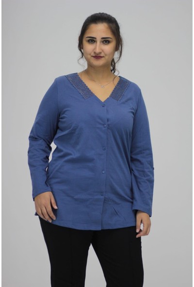 Truva Xxl Büyük Beden Kadın Giyim Güpürlü Yaka Detaylı Düğmeli Uzun Kollu Penye Mavi Ceket CK135