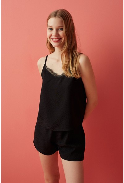 Penti Siyah Nightfall Aura Atlet Şort Takımı Penti Siyah Nightfall Aura Atlet Şort Takımı