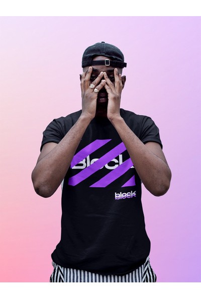 Block Fashion Siyah T-Shirt Mor Baskı