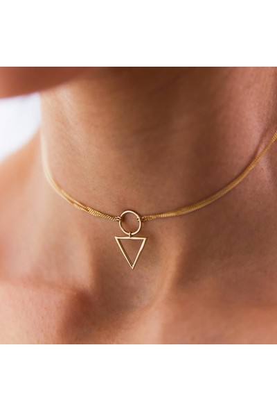 Cherry 14 Ayar Altın Üçgen Choker Kolye Cherry 14 Ayar Altın Üçgen Choker Kolye