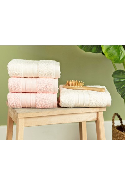 Madame Coco Fabrice Düz 4'lü Yüz Havlu Seti - Ekru/pudra Madame Coco Fabrice Düz 4'lü Yüz Havlu Seti - Ekru/pudra