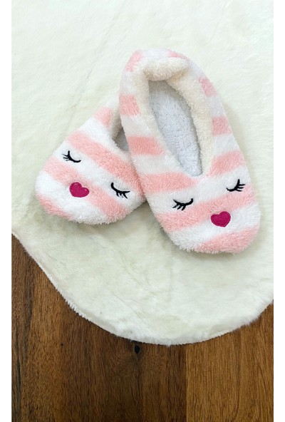 Nakışlı Kadın Babet 35- 39 Beyaz Pembe