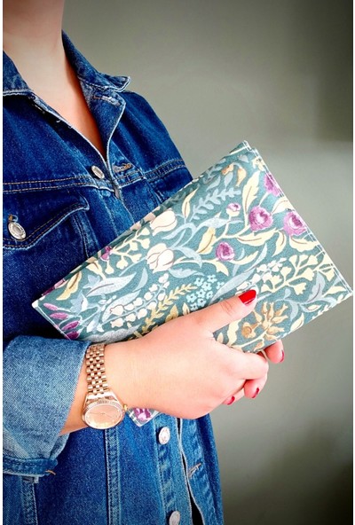 Kitap Kılıfı Çiçek Desenli Koruyucu