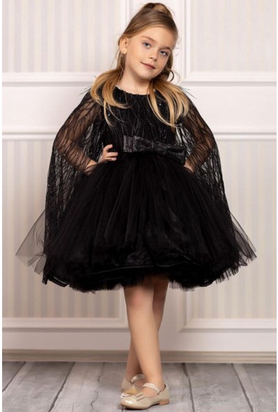 Riccotarz Kız Çocuk Pulpayet Boncuk Işlemeli Pelerinli Kabarık Siyah Abiye Riccotarz Kız Çocuk Pulpayet Boncuk Işlemeli Pelerinli Kabarık Siyah Abiye