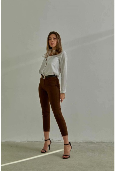Ultra Likralı Kesik Paça Kahverengi Kadın Jean