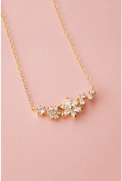 Olivia Unutma Beni Çiçeği Beyaz Taşlı Kaplama Kadın Kolye