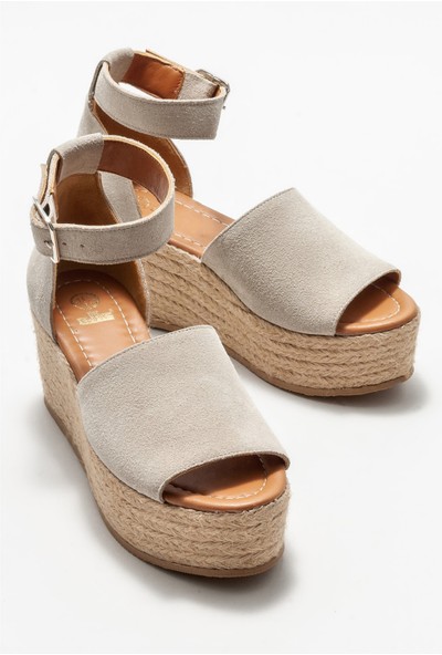 Elle Shoes Bej Deri Kadın Dolgu Topuklu Sandalet Elle Shoes Bej Deri Kadın Dolgu Topuklu Sandalet