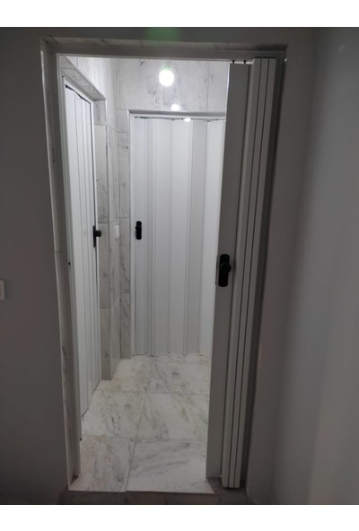 Yaman Plastik 72 x 200 Camsız Beyaz Katlanır Akordiyon Kapı 12 mm Kalınlığında