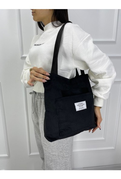 Tapmaz Siyah Renk Kadife Kol Çanta 055