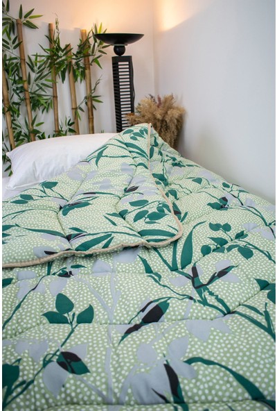 Miabella Home 195X215 Çift Kişilik Microsaten Lüx Yorgan 12539 Miabella Home 195X215 Çift Kişilik Microsaten Lüx Yorgan 12539