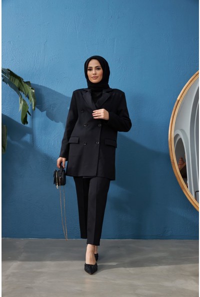 Moda Asrın Asrın Ceketli Takım