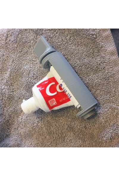Aldım Geldi Kısaltılmış Diş Macunu Tüp Sıkacağı Banyo Organizeri Pratik Aldım Geldi Kısaltılmış Diş Macunu Tüp Sıkacağı Banyo Organizeri Pratik