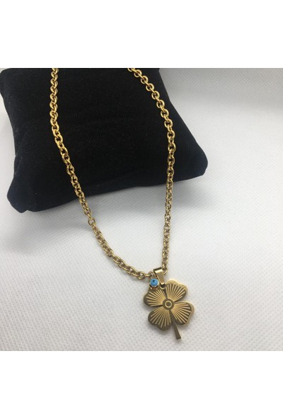 Eda Çelik Yonca Kolye