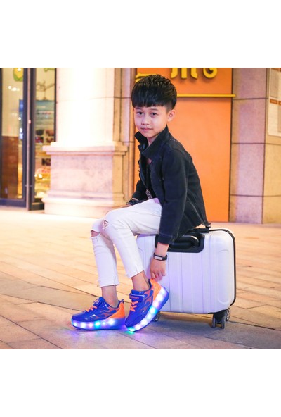 KIN Erkek Çocuk LED Işıklı Paten Ayakkabı (Yurt Dışından)