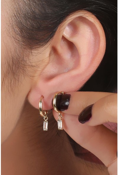 Fiyonk Kuyumculuk 14 Ayar Altın Baget Sallantılı Küpe