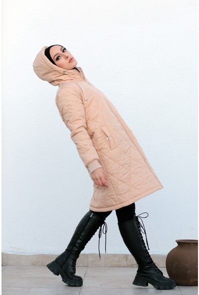 Bestenur Kapüşonlu Tesettür Cepli Şişme Mont 145 - Bej